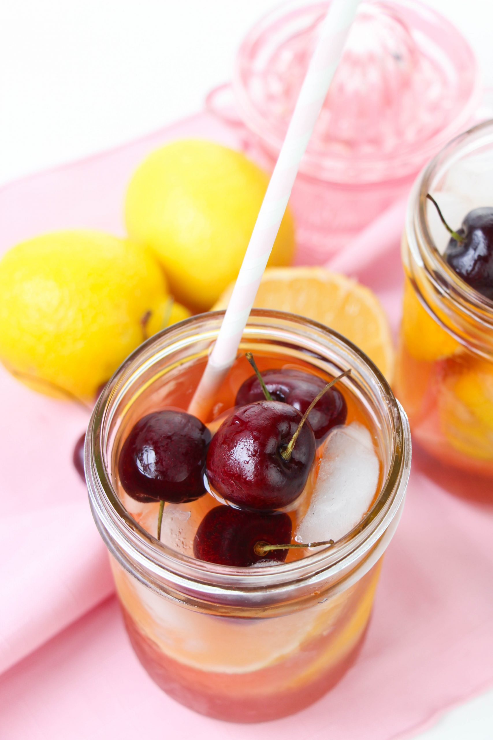 Delicious and Easy Cherry Lemonade that everyone will love