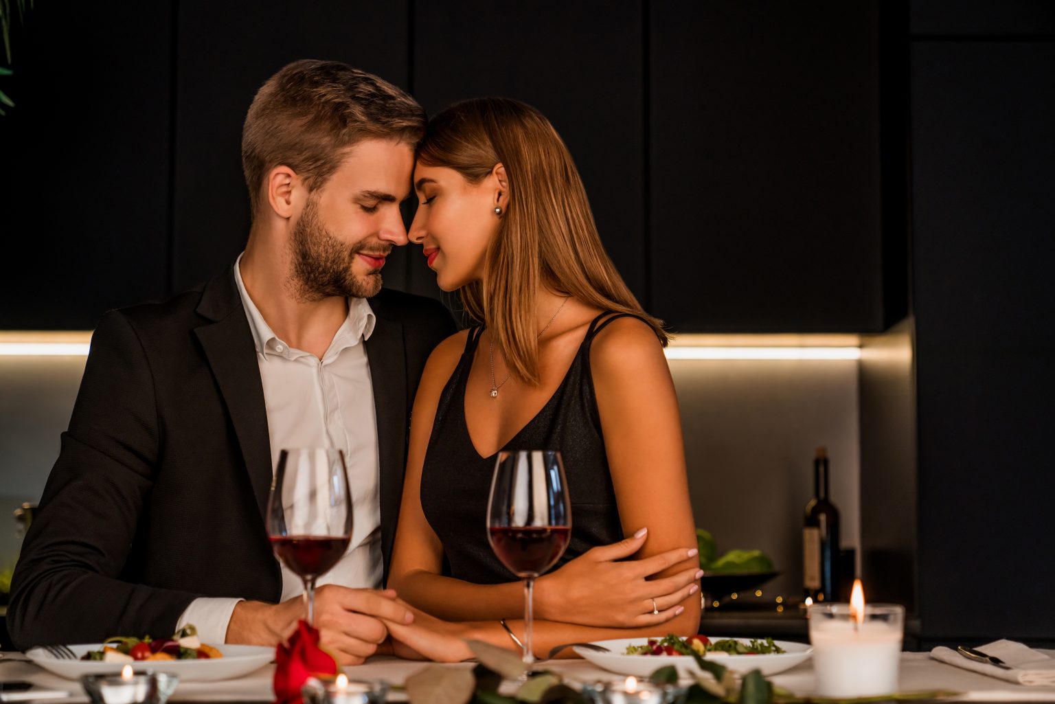 5 Anniversary Outfit Ideas For Couples - Our WabiSabi Life
