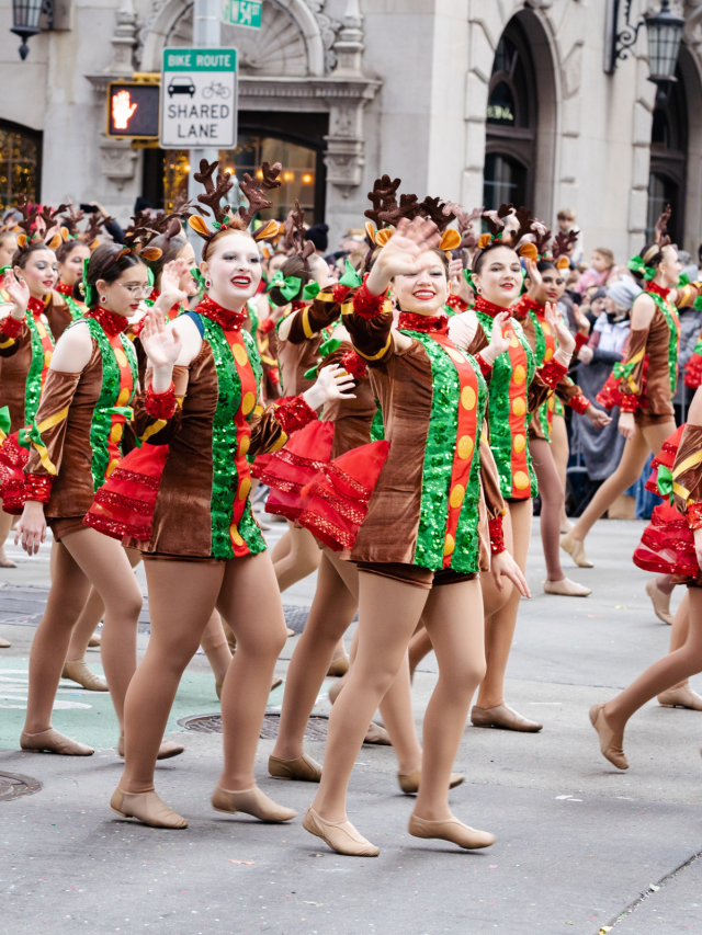 The Best Thanksgiving Day Parades - Our WabiSabi Life