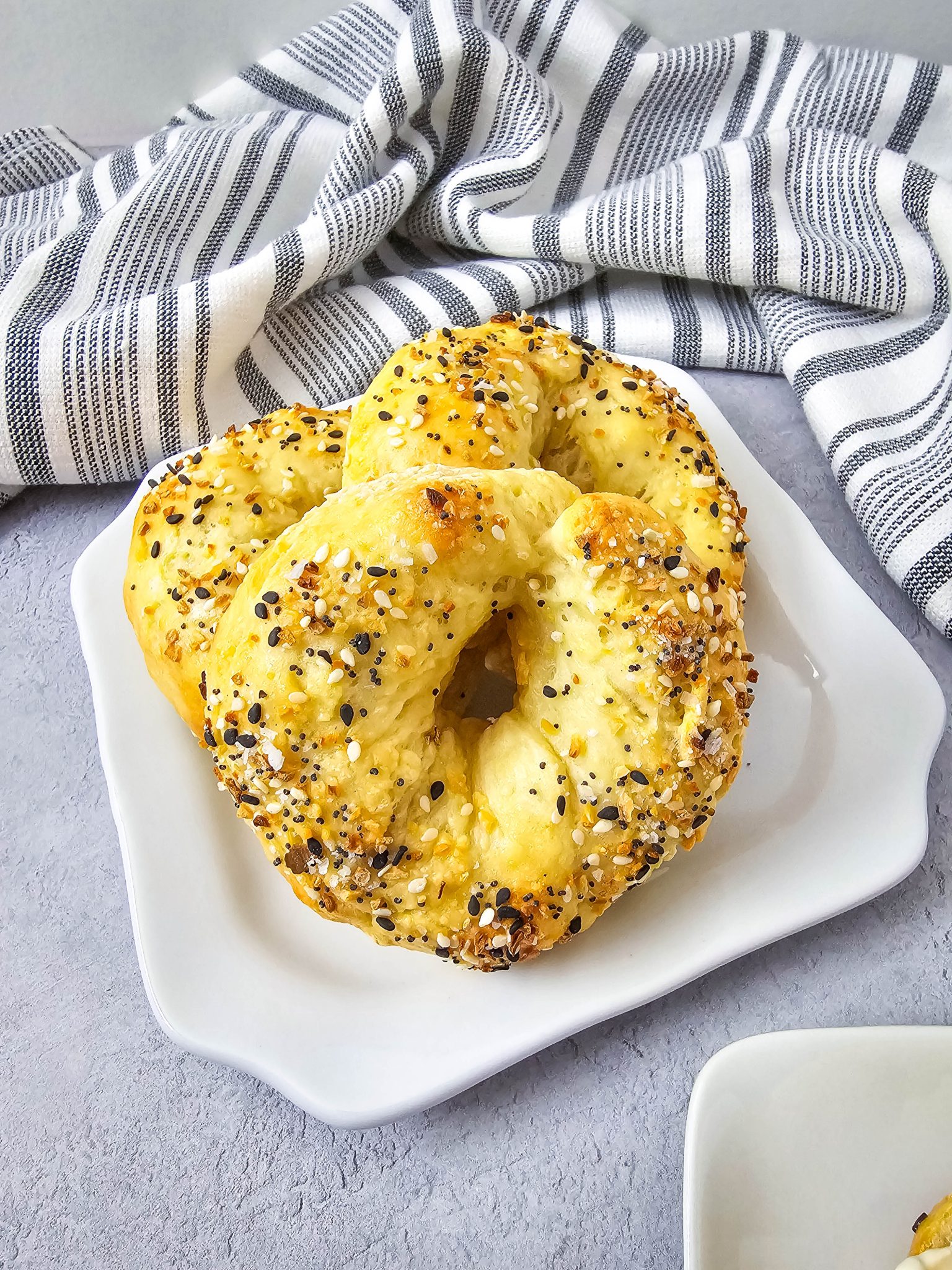 How to Make 2 Ingredient Bagels: A Simple and Delicious Recipe - Our ...