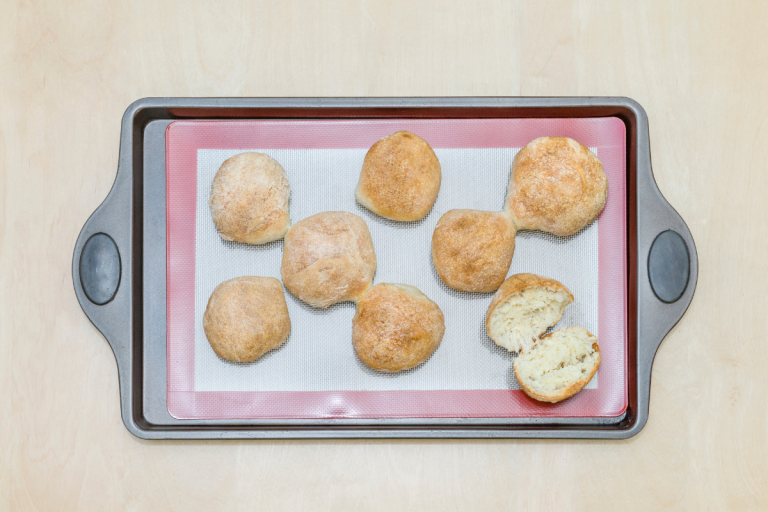 How to Clean a Silicone Baking Mat: A Comprehensive Guide - Our ...