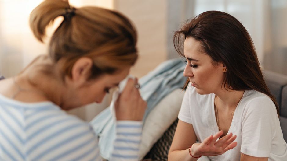 8 Common Phrases That Can Make Women Come Across as Less Educated Than ...
