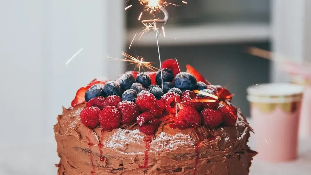 10 Understated Ways to Make a Birthday Feel Special Without the Big ...